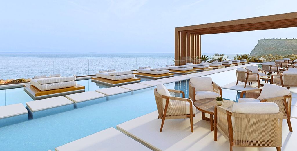 Enorme Santanna Island 4* - Creta - Fino a -70% | Voyage Privé
