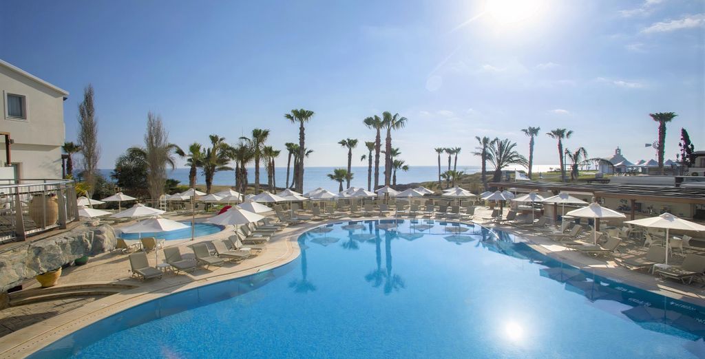 Louis Althea Beach 4* - Cyprus - Up to 70% off | Voyage Privé