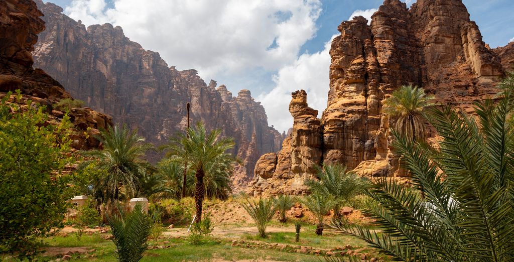 9-Night Tour of The Heritage Route - Jeddah - Up to 70% off | Voyage Privé