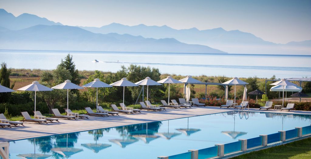 Neilson Buca Beachclub - Messinia - Up to 70% off | Voyage Privé